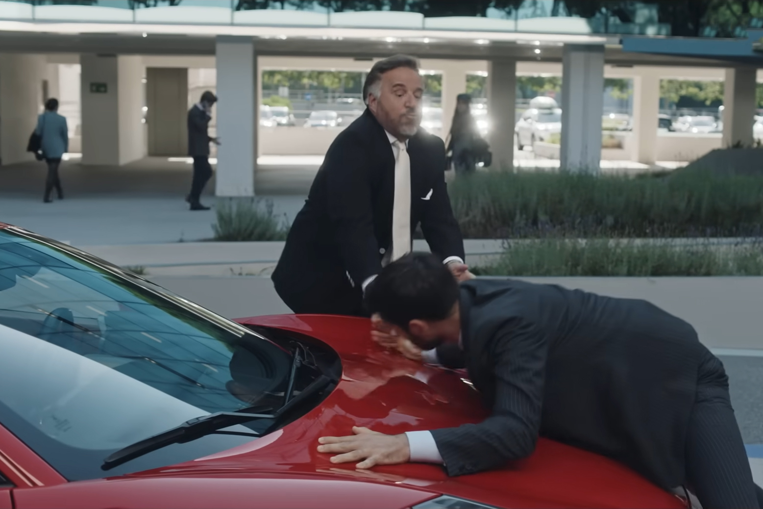Natale a tutti i costi, su Netflix il film con Christian De Sica | AV ... Natale a tutti i costi, su Netflix il film con Christian De Sica | AV ...